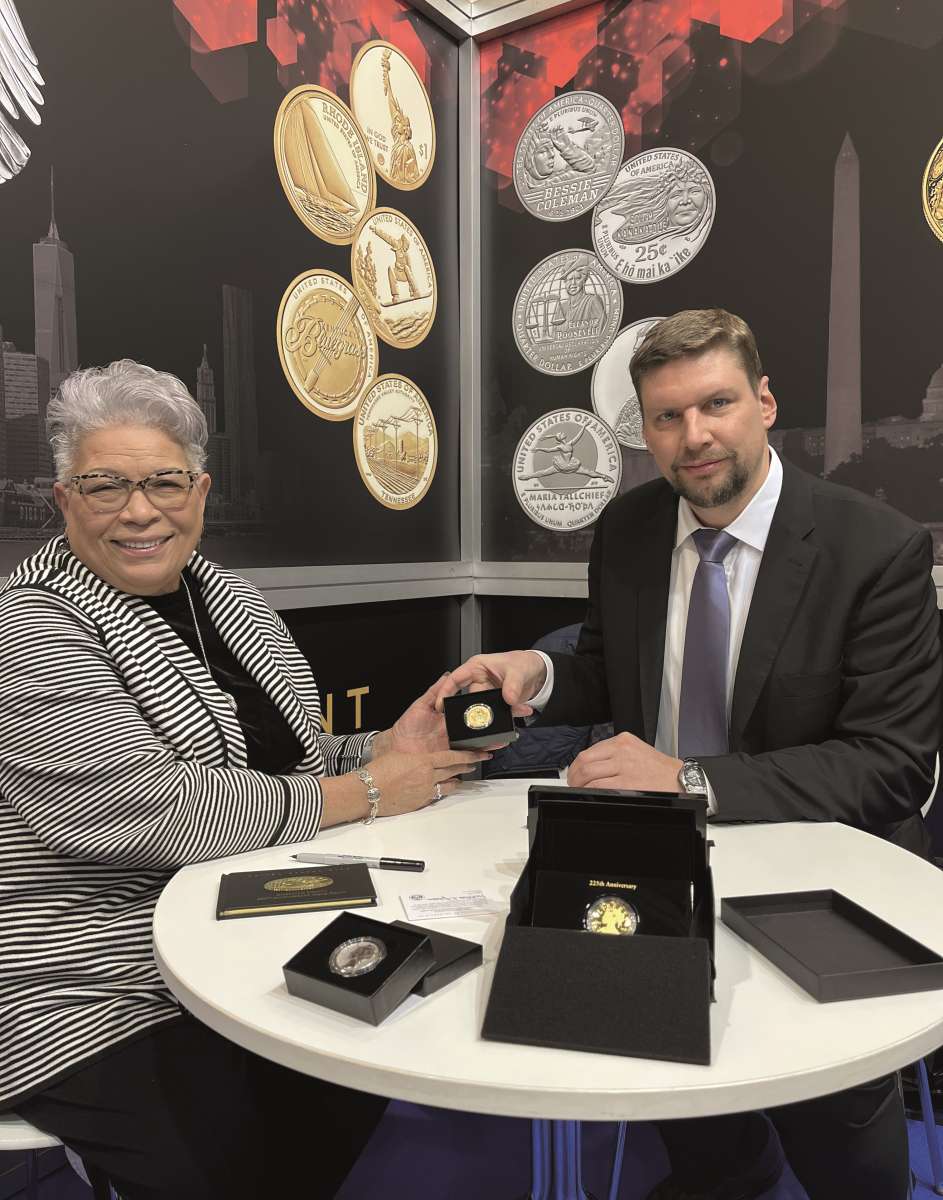 Ventris C. Gibson und Philipp Becker auf der World Money Fair | Der ...